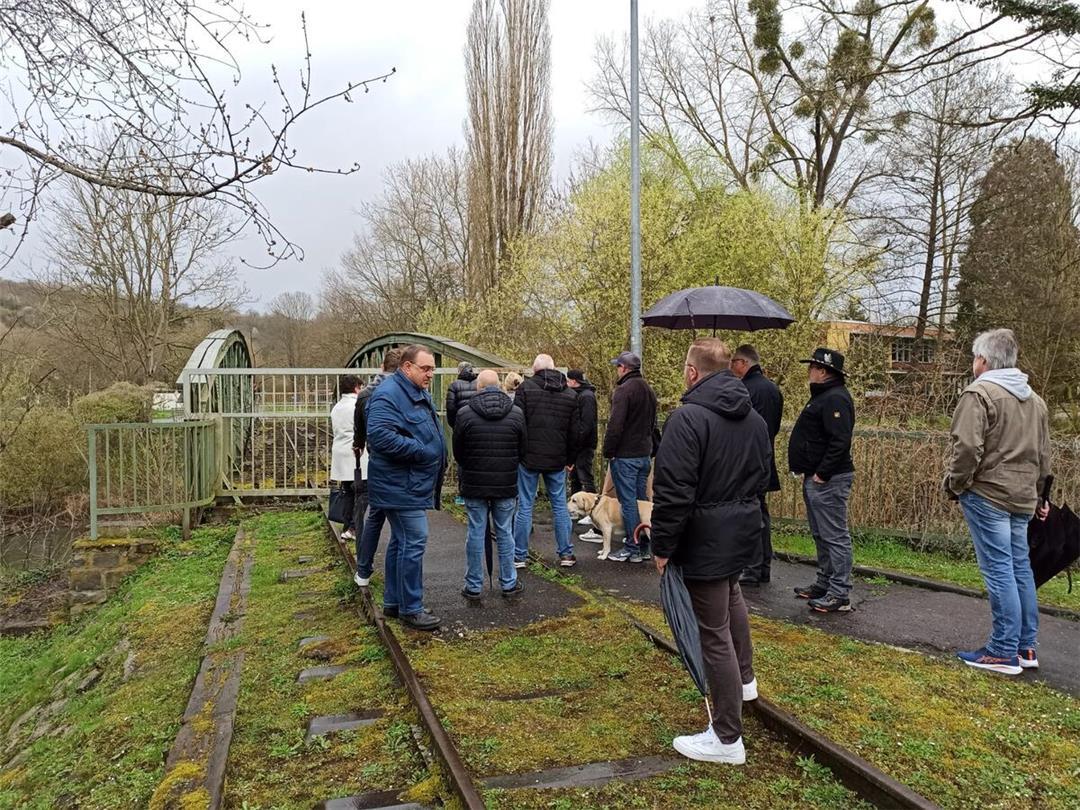 Umgestaltung des Sportplatzes und Boesner-Brücke