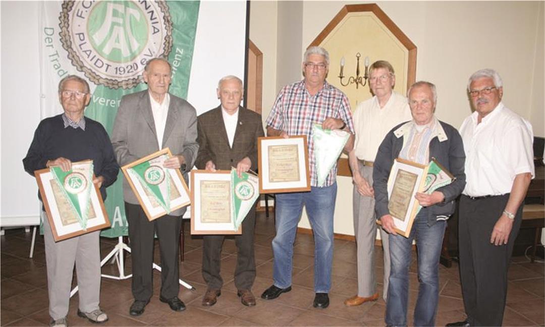 Neue Ehrenmitglieder