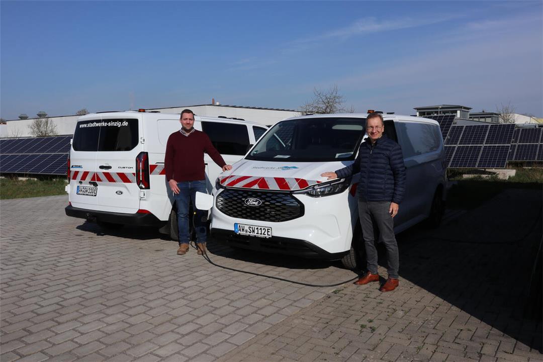 Stadtwerke verstärken Fuhrpark mit E-Fahrzeugen