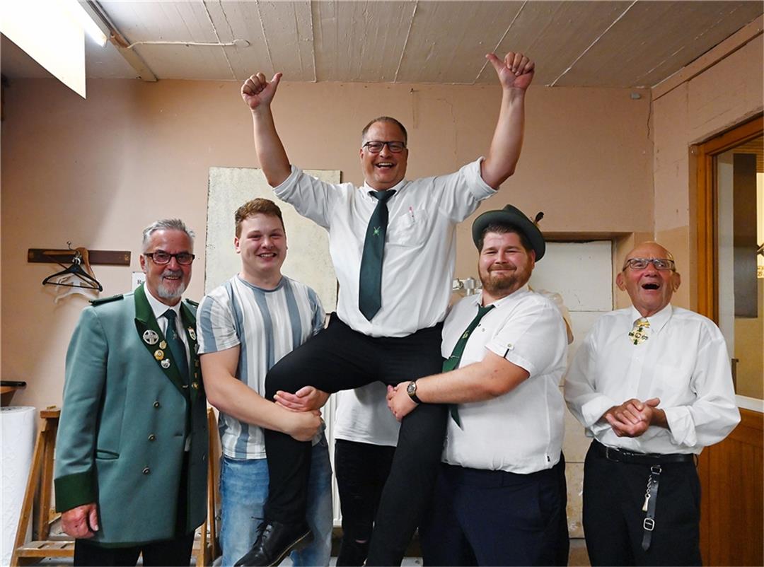 Daniel Dräger neuer Kaiser bei den Schützen