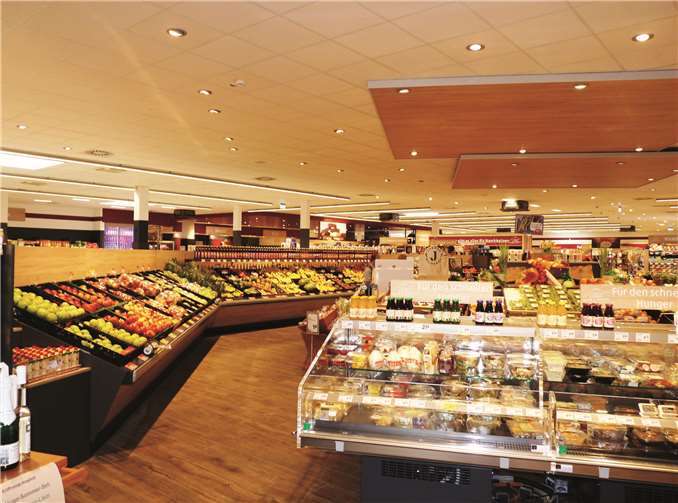 Rewe:XL Hundertmark präsentiert sich in neuem Glanz