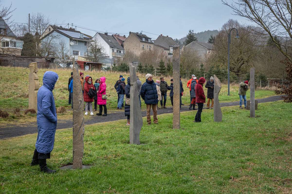 Weibern ist um einen Skulpturenweg reicher