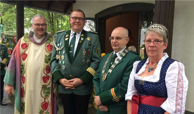 Leo Ronken ist neuer Bezirkskönig