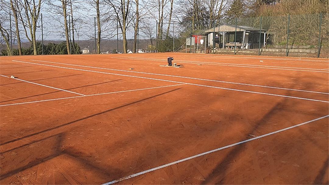 Platzaufbau - Platzpflege - Saison- und Platzeröffnung 2015