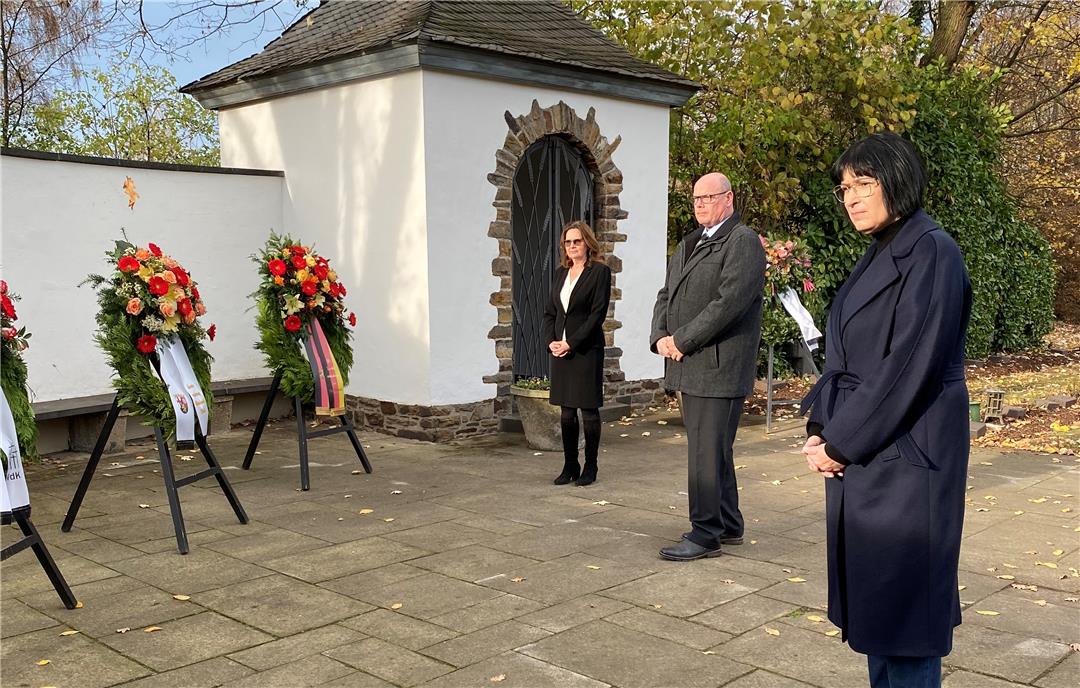 In stillem Gedenken am Volkstrauertag