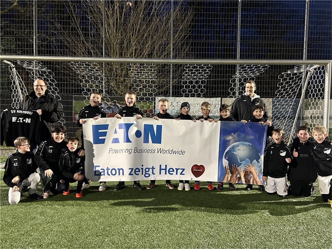 Trainingsanzüge für die D-Jugend des SV Alemannia Adendorf