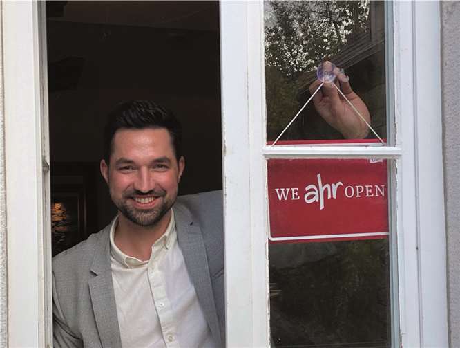 „We AHR open“-Kampagne nominiert für Award