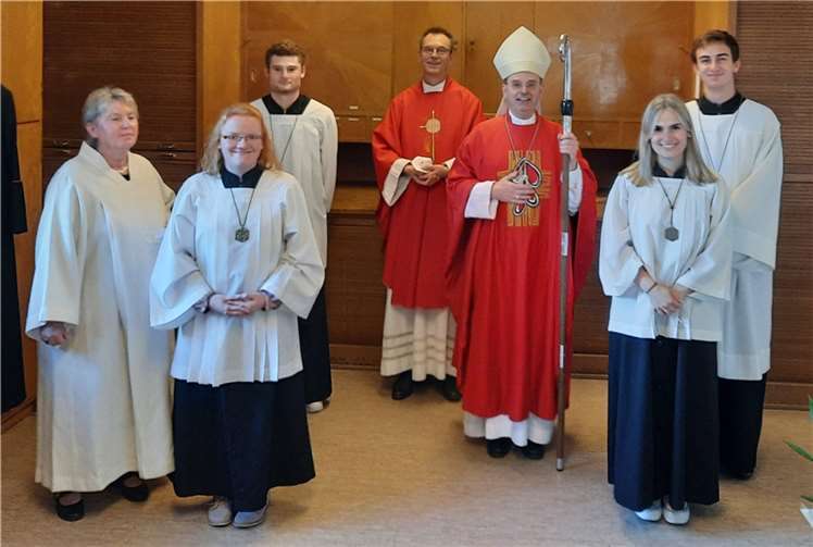 Weihbischof Robert Brahm besuchte Kruft