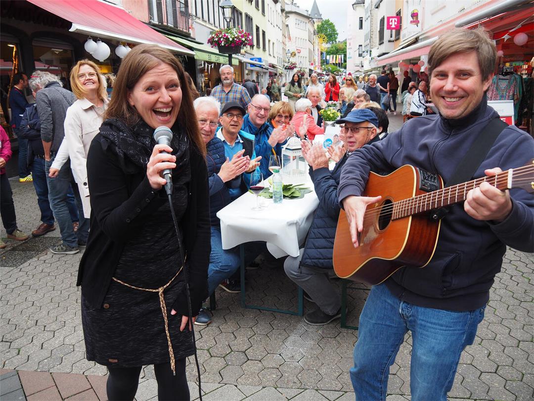 Fotogalerie: Schöner langer Donnerstag "Kultur & Genuss" in Mayen 2025