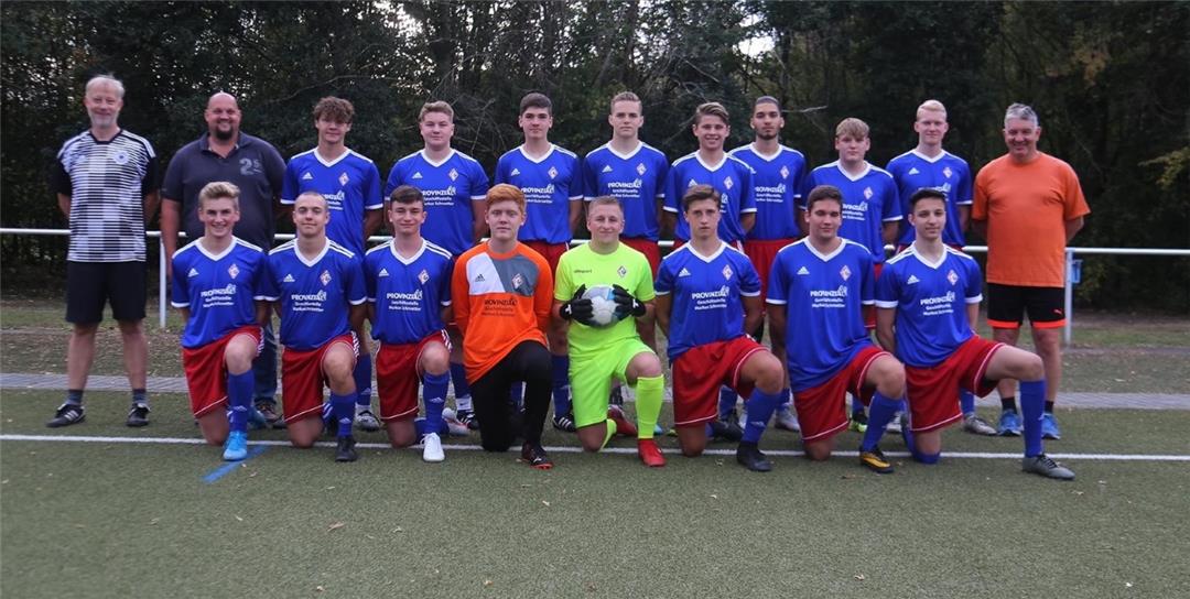 Neue Trikots für die A2-Jugend