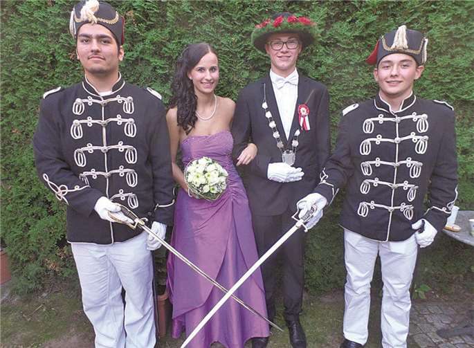 Scheibenkönigspaar Tim Adolph und Christine Goldmayer gefeiert