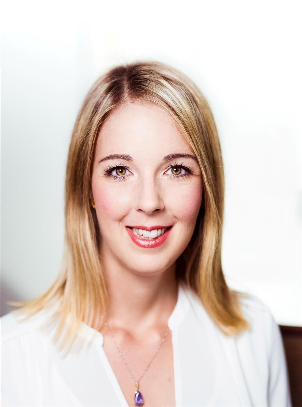 Ellen Demuth informiert sich regelmäßig