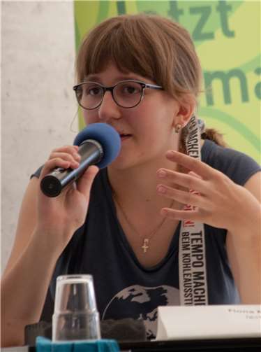 Fiona Marker will wach rütteln