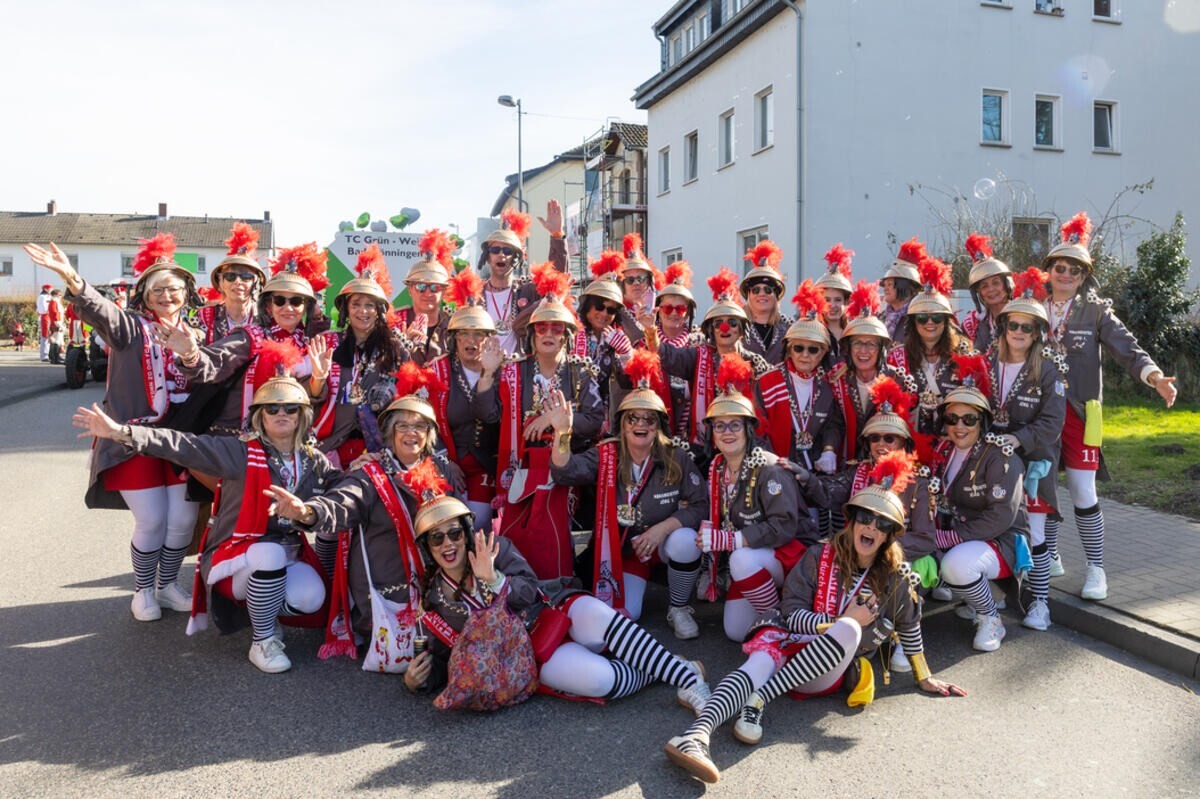 Alle Karnevalsumzüge im Kreis Neuwied 2026