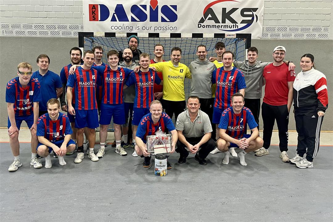 HBMU-Kreisläufer Frank Hahn verabschiedet sich nach 36 Jahren aktivem ...