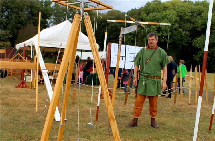 Was sind Groma, Chorobat und Nivellierlatte?