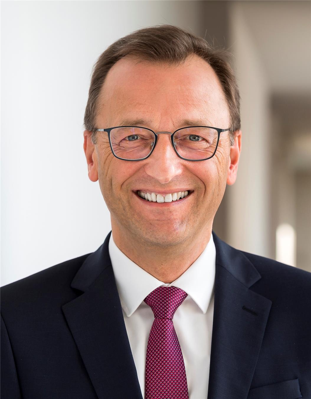 Oster schaltet sich ein