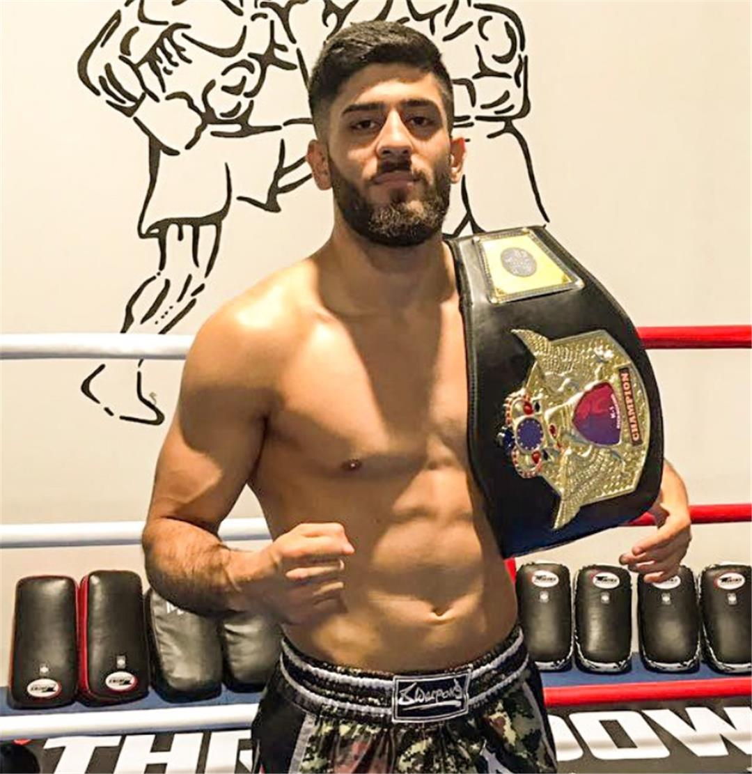 Sieg durch technisches k. o. in der dritten Runde