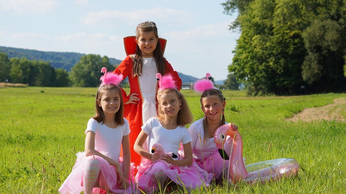 Proklamation der neuen Kinderprinzessin Isabelle I.