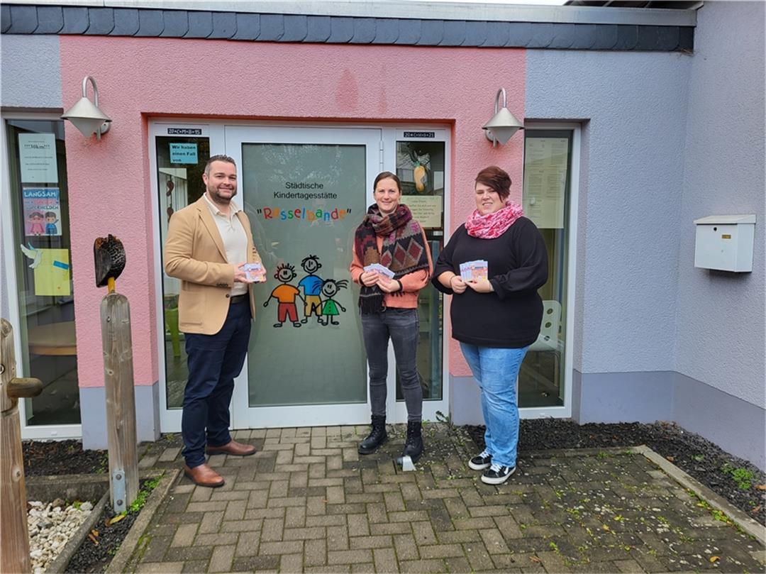 135 Pixi-Bücher für Kitas in Hausen und Kürrenberg