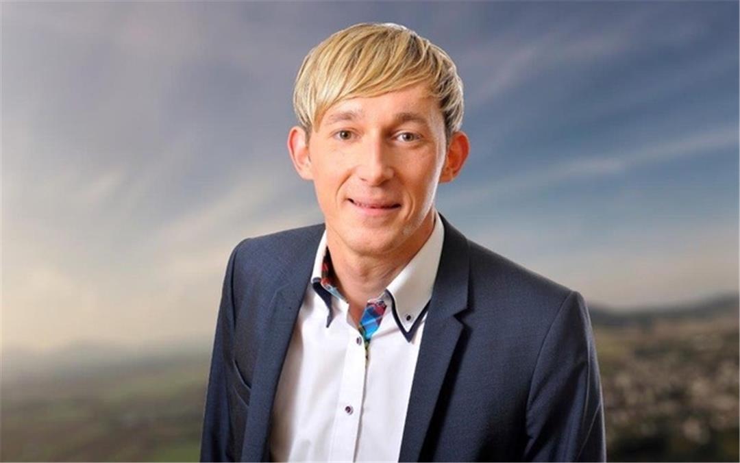 Der Drache aus dem blauen Ei