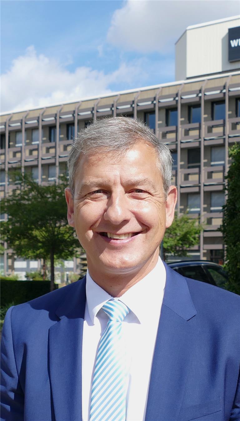 Michael Dötsch übernimmt die Leitung