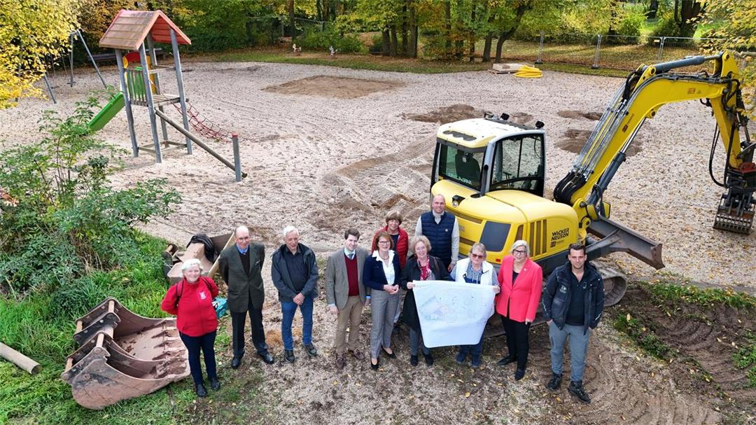 Arbeiten am Spielplatz Peter-Esser-Platz laufen