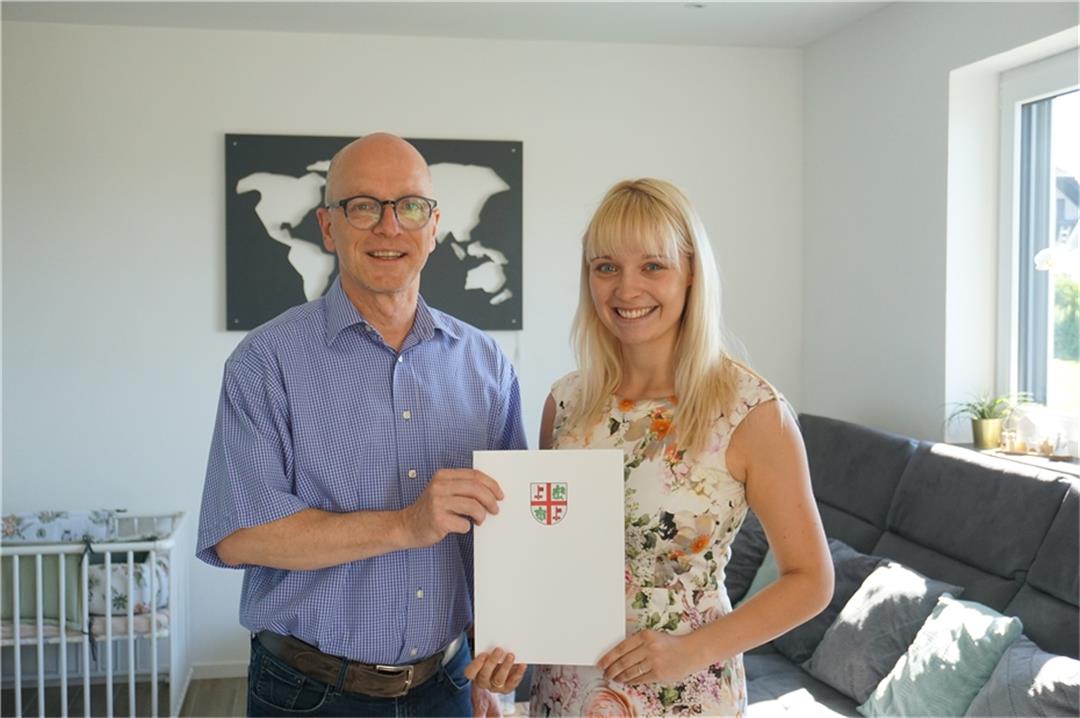 Zur Beamtin auf Lebenszeit ernannt