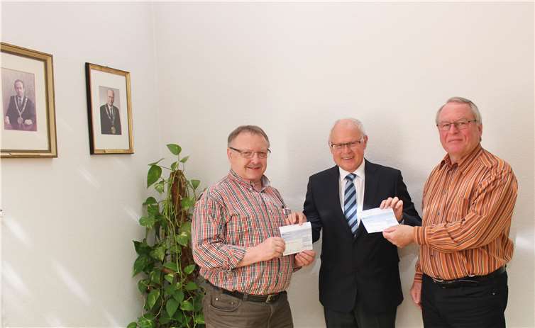 Großzügige Spende an „Nachbarn in Not“ in Lahnstein