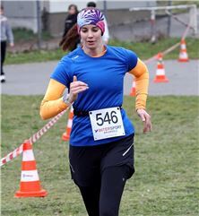Ortrud Meyer finishte beim Rhein-Lahn-Halbmarathon
