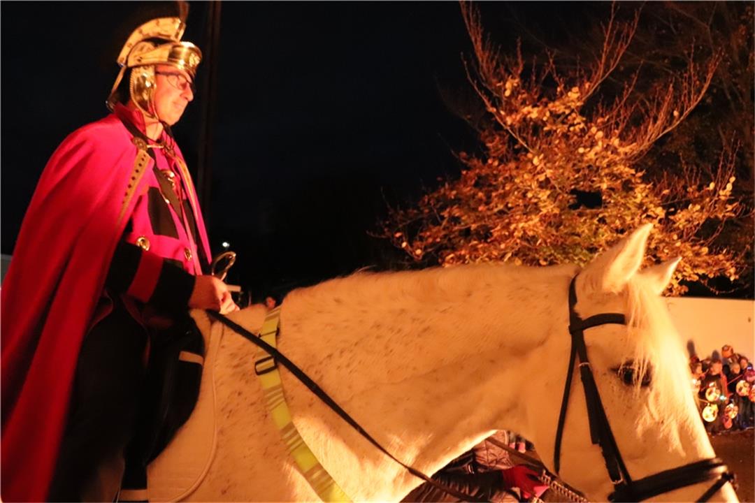 Stimmungsvoller Martinszug in Heimerzheim