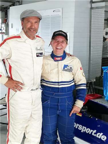 Gemeinsam mit einer lebenden Rennlegende auf der Strecke