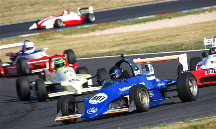 Simone Busch: „Ich verlange nicht, dass auf mich Rücksicht genommen wird.“