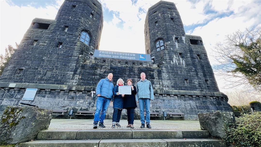 Spende ermöglicht Balkonkraftwerk