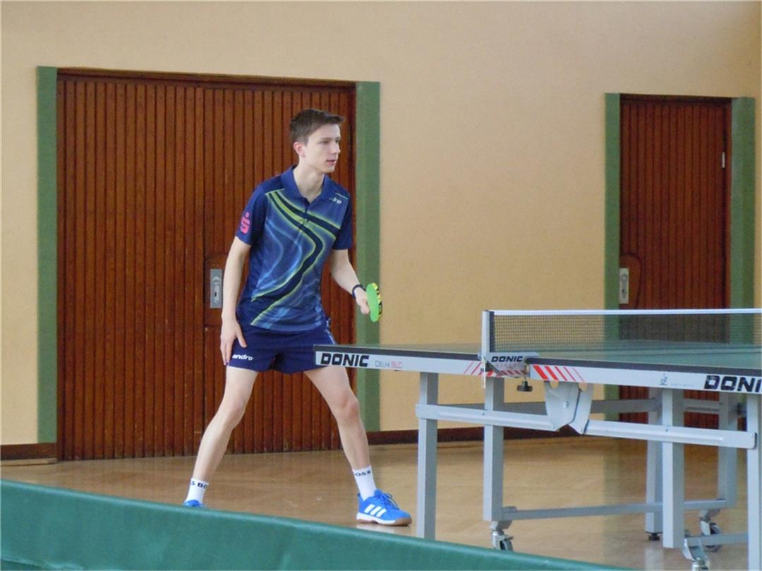 1. Jugendmannschaft gewinnt knapp gegen TTC Karla III