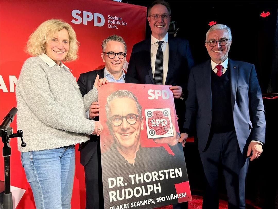 Alexander Schweitzer und Thorsten Rudolph diskutieren über politische ...