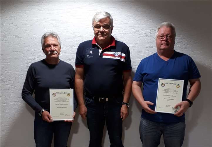 Vorstand wiedergewählt