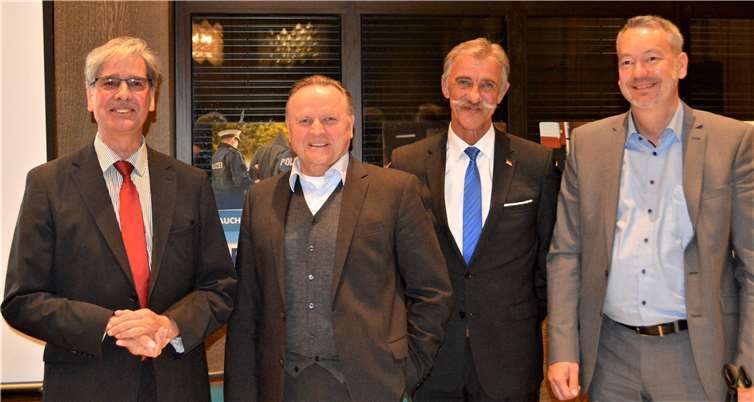 Reden wurden mit viel Applaus bedacht