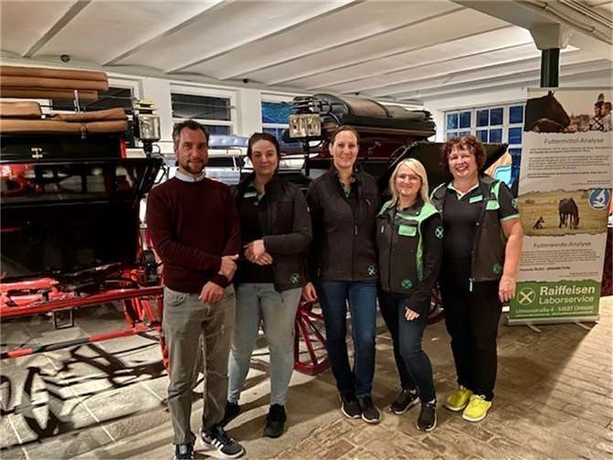 Futterlieferungen direkt in den Stall