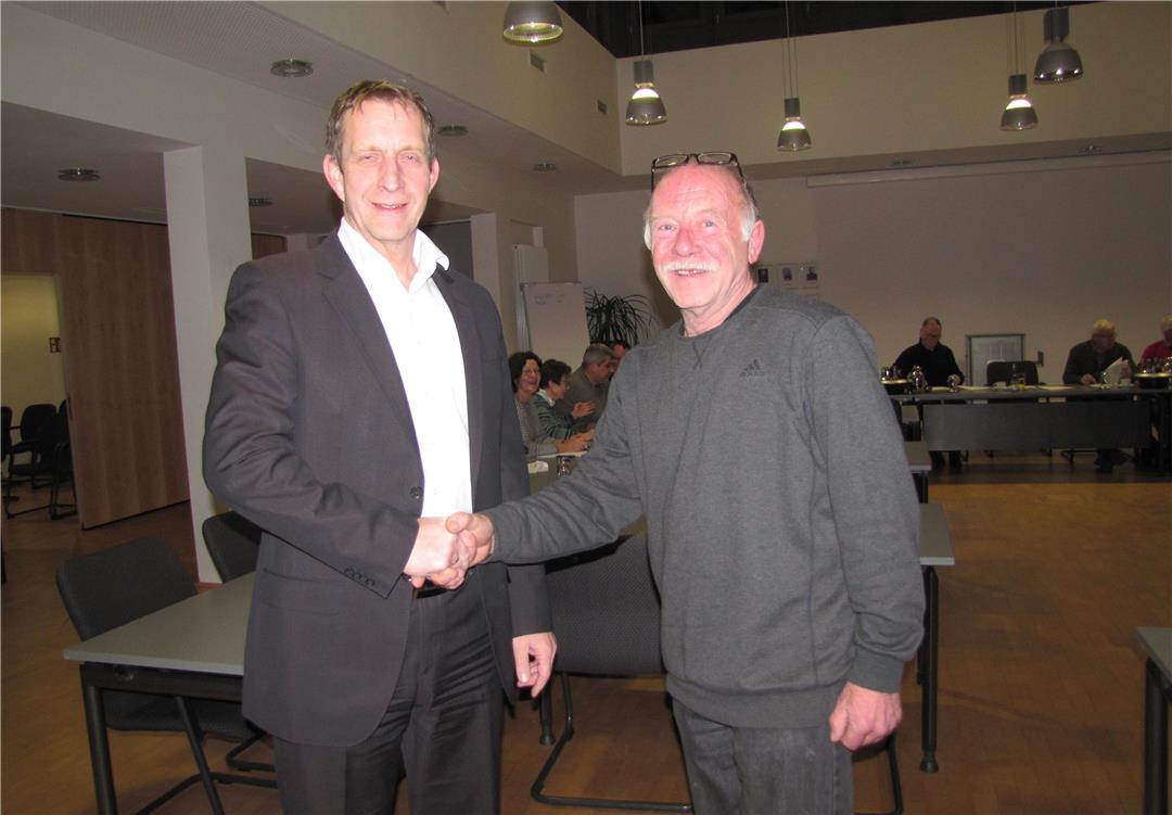 Werner Fischer rückt für A. Patrick Simmer nach