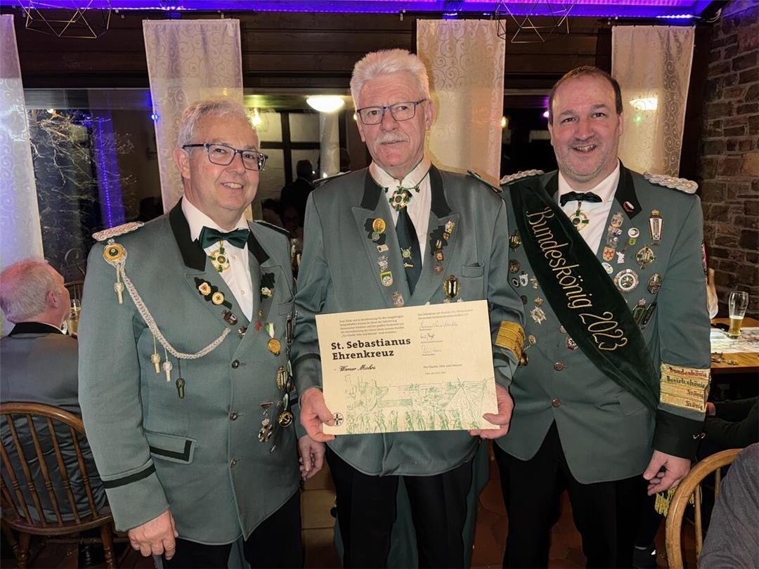 St. Sebastianus-Ehrenkreuz für Werner Mohrs