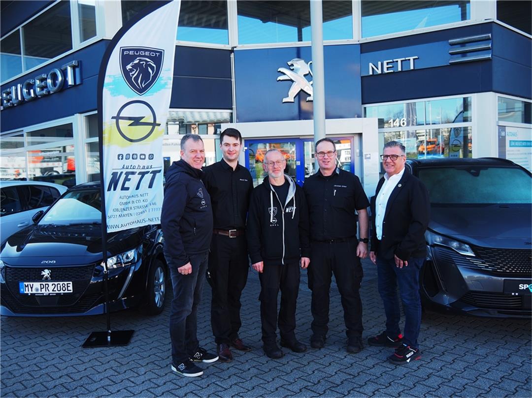 Zwei verdiente Mitarbeiter geehrt