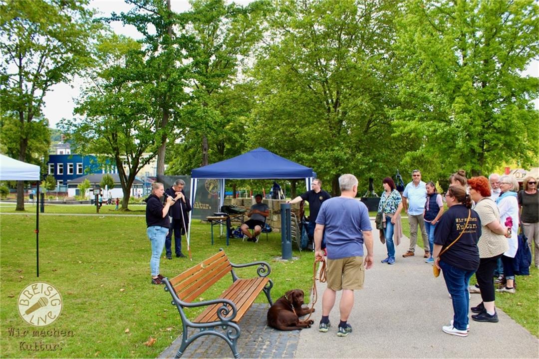 Präsentationen gehen vorerst weiter