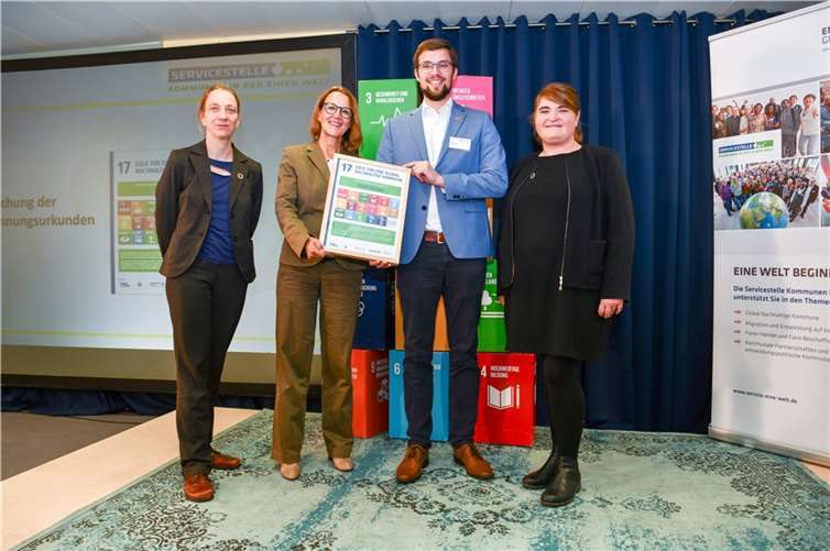 Stadt Mayen erhält Agenda 2030 Anerkennungsurkunde