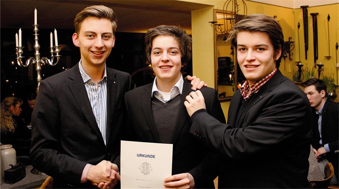 Mayener Löwen begrüßen neues Mitglied