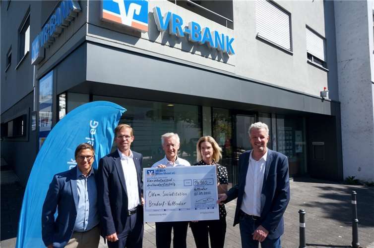 Neues E-Auto für die Ökumenische Sozialstation